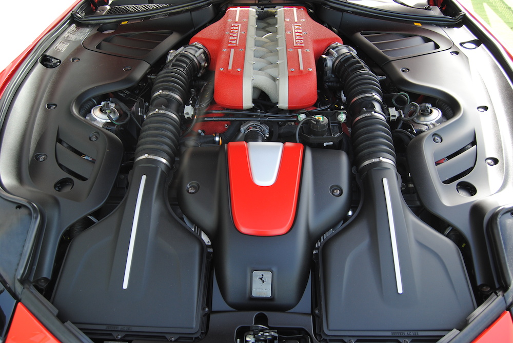 Ferrari FF - Rosso Corsa