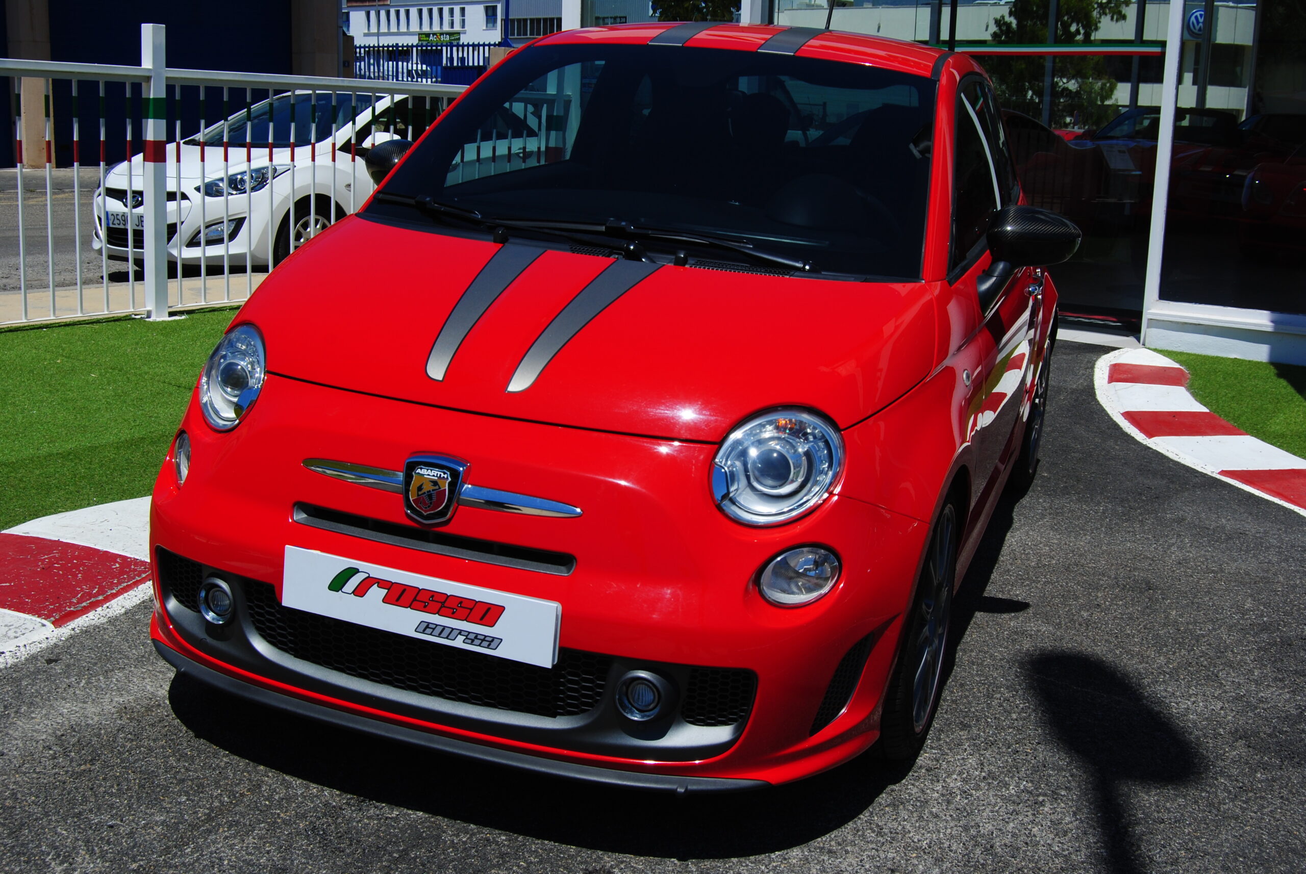 Abarth Tributo Ferrari - Rosso Corsa