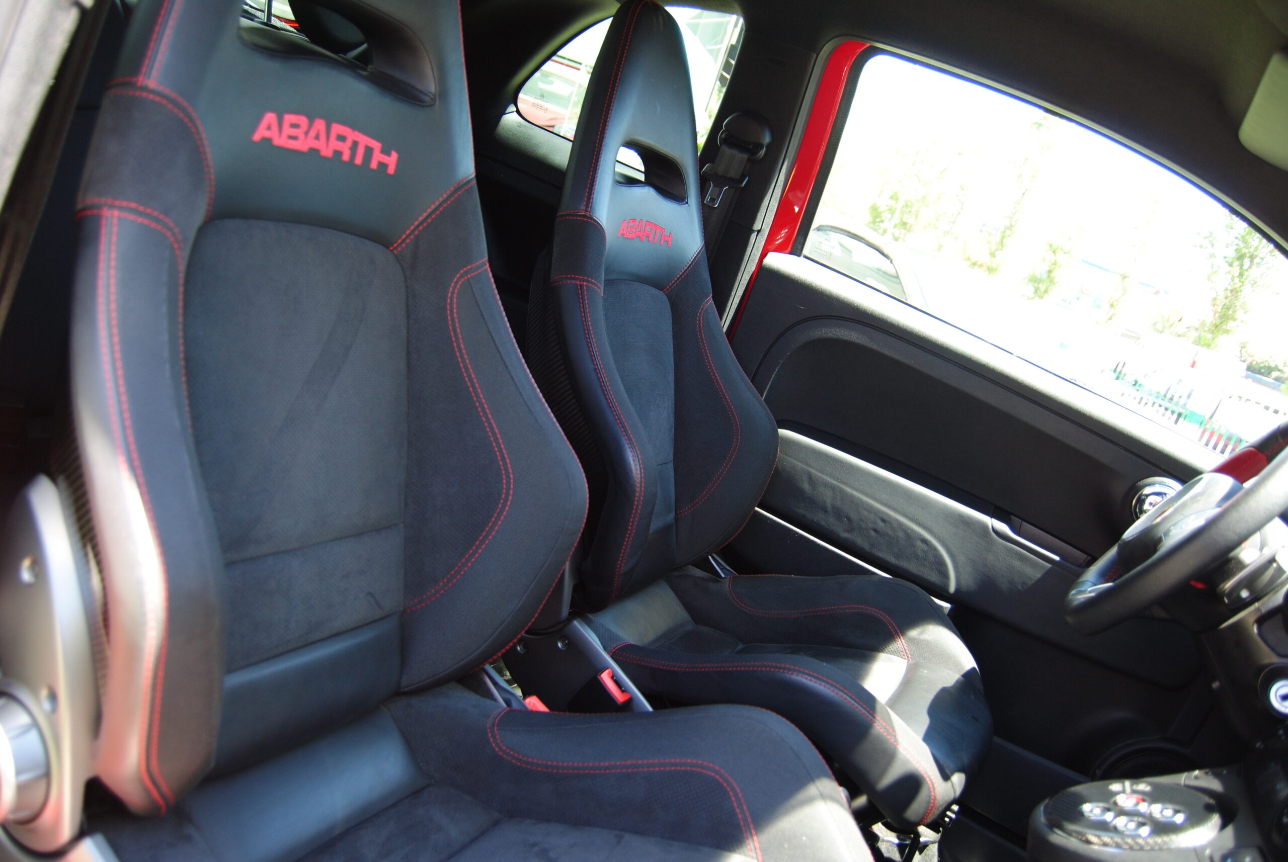Abarth Tributo Ferrari - Rosso Corsa