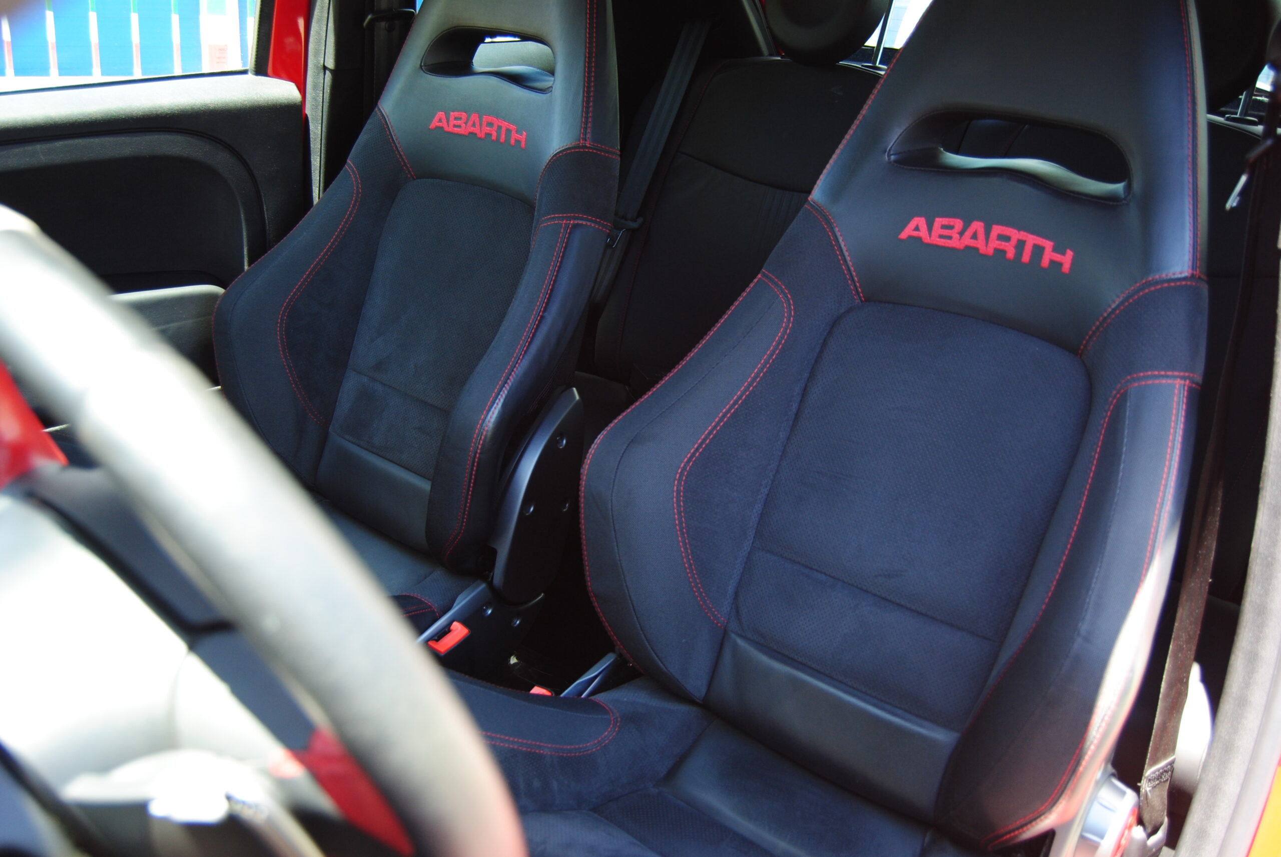 Abarth Tributo Ferrari - Rosso Corsa