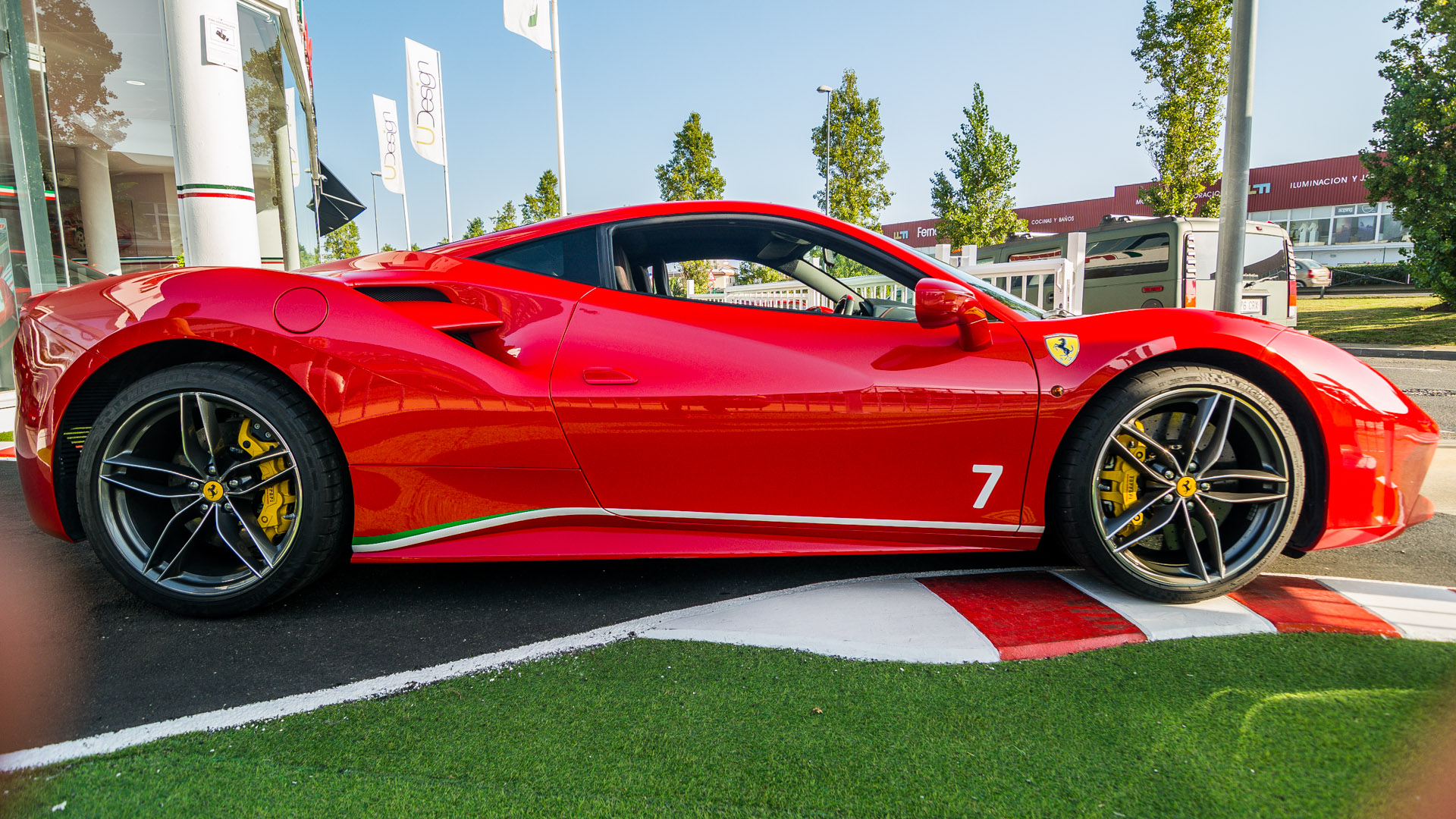 Ferrari 488 GTB - Rosso Corsa