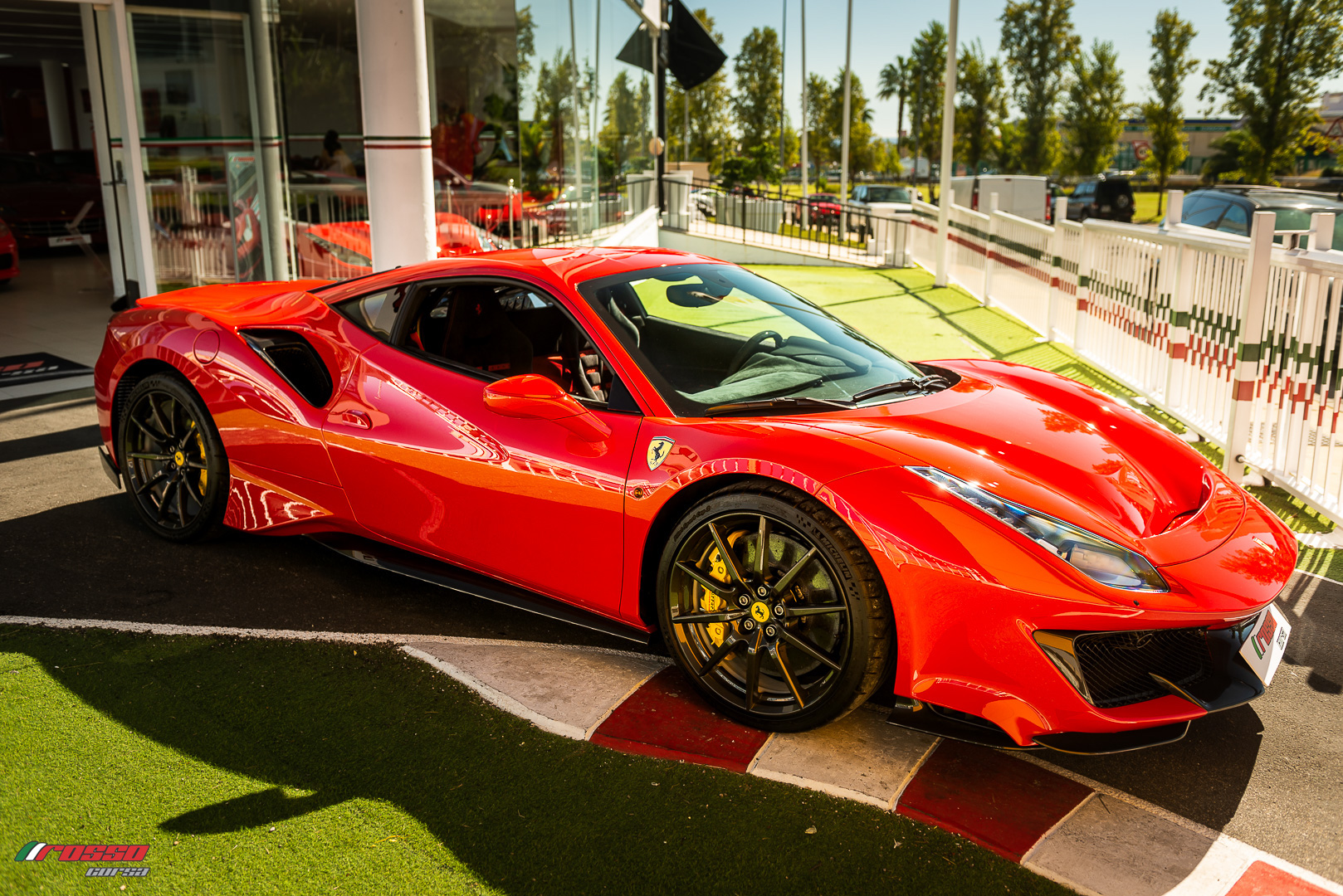Rosso Corsa - Ferrari 488 Pista