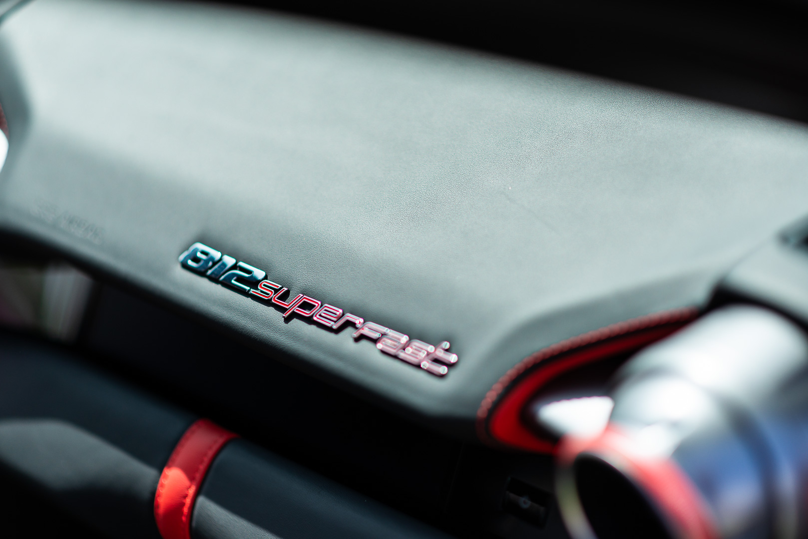 Rosso Corsa - Ferrari 812 Superfast