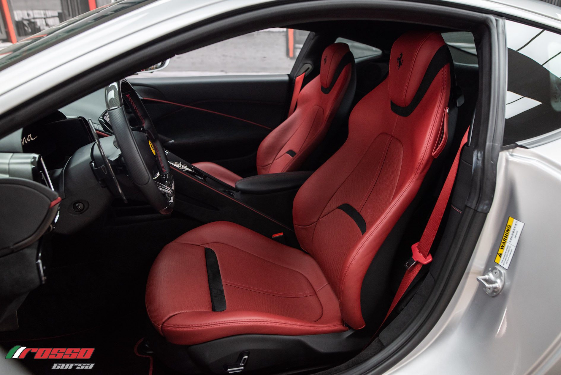 Rosso Corsa - Ferrari Roma