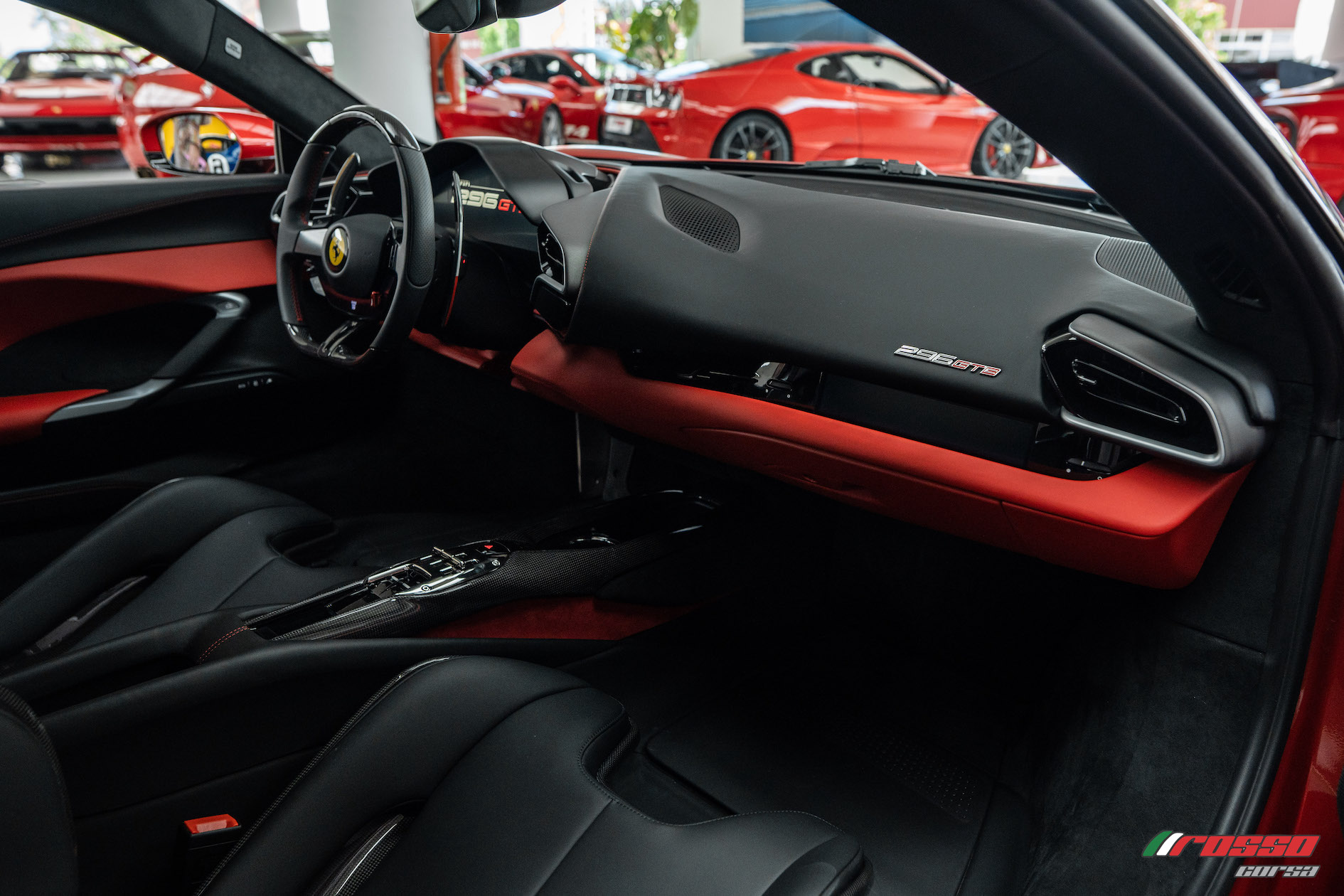 FERRARI 296 GTB - Rosso Corsa