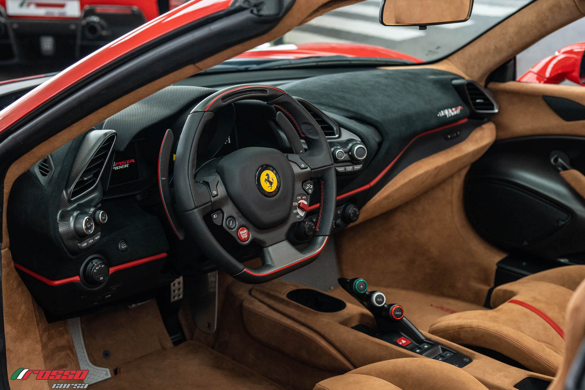 FERRARI 488 PISTA SPIDER - Rosso Corsa