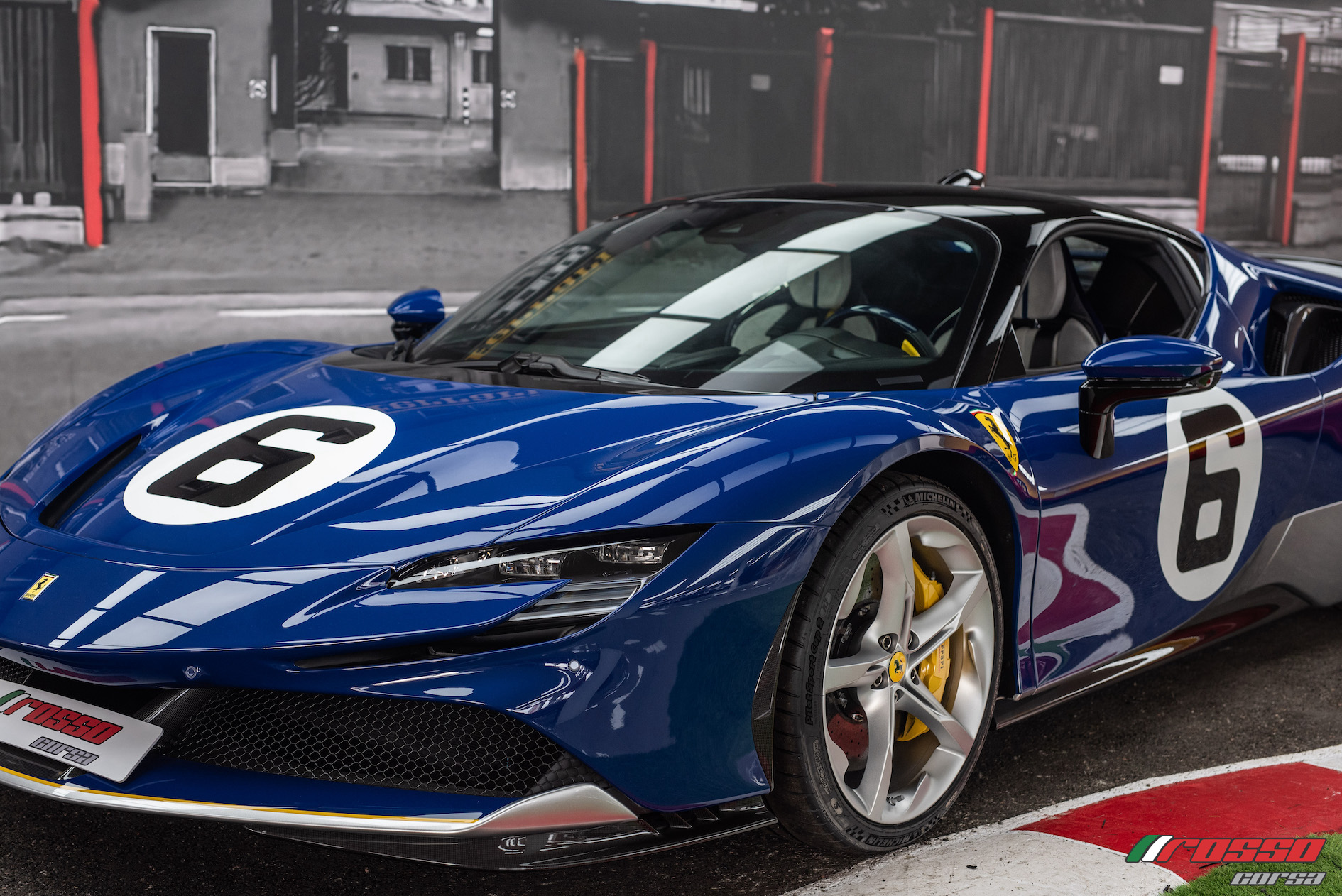 FERRARI SF90 INSPIRAZIONE - Rosso Corsa