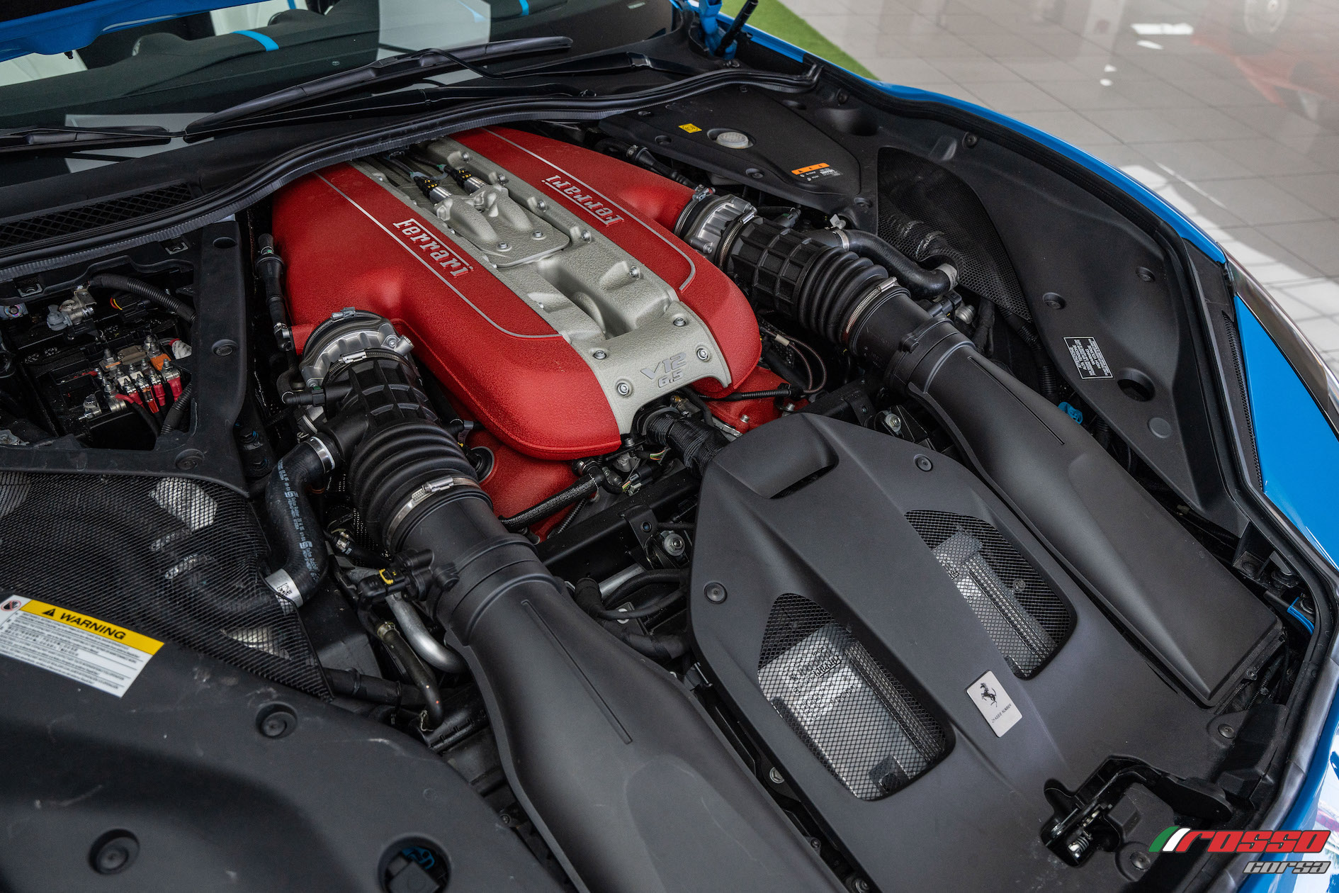 FERRARI 812 GTS - Rosso Corsa